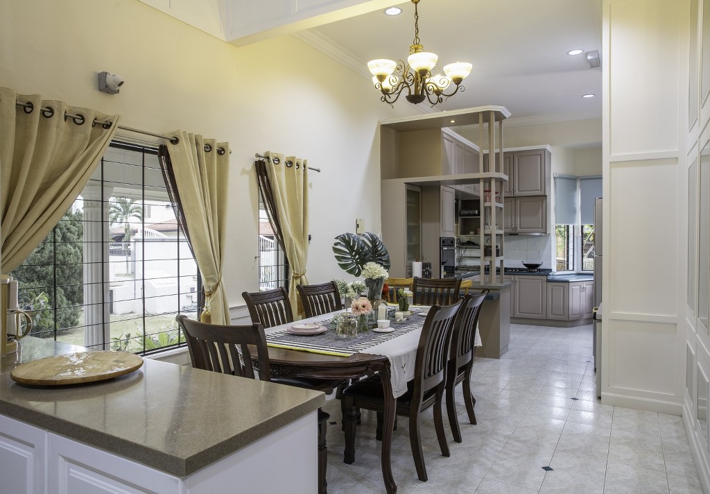 Modern Classical Bungalow @ Taman Bunga Raya - DCS Creatives